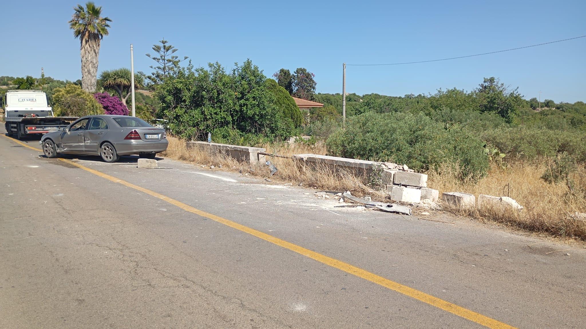 Grave incidente stradale sulla SP 60 Santa Croce Camerina-Ragusa: due ...
