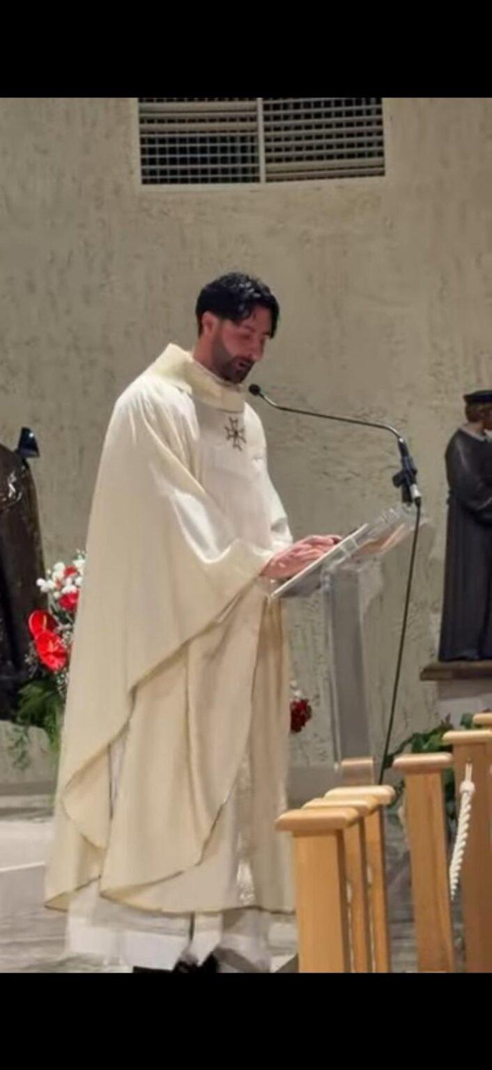 Putignano. Don Gaetano Noto, monterossano, insediato parroco di San ...