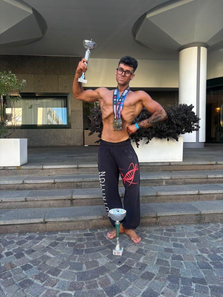 Trionfo storico per il bodybuilding modicano: Lorenzo Lorefice domina ...